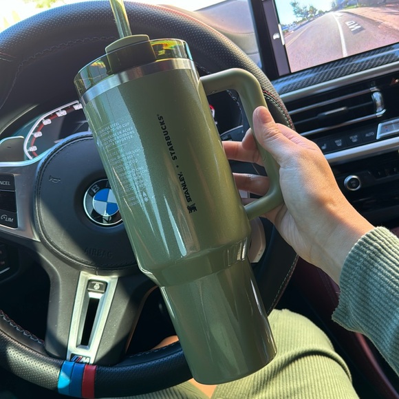 starbucks x stanley | Dining | Starbucks X Stanley Fall 224 Green Mug ...